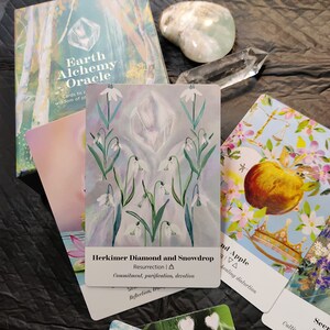 Earth Alchemy Oracle Card Deck: Connect to the Wisdom and Beauty of the ...