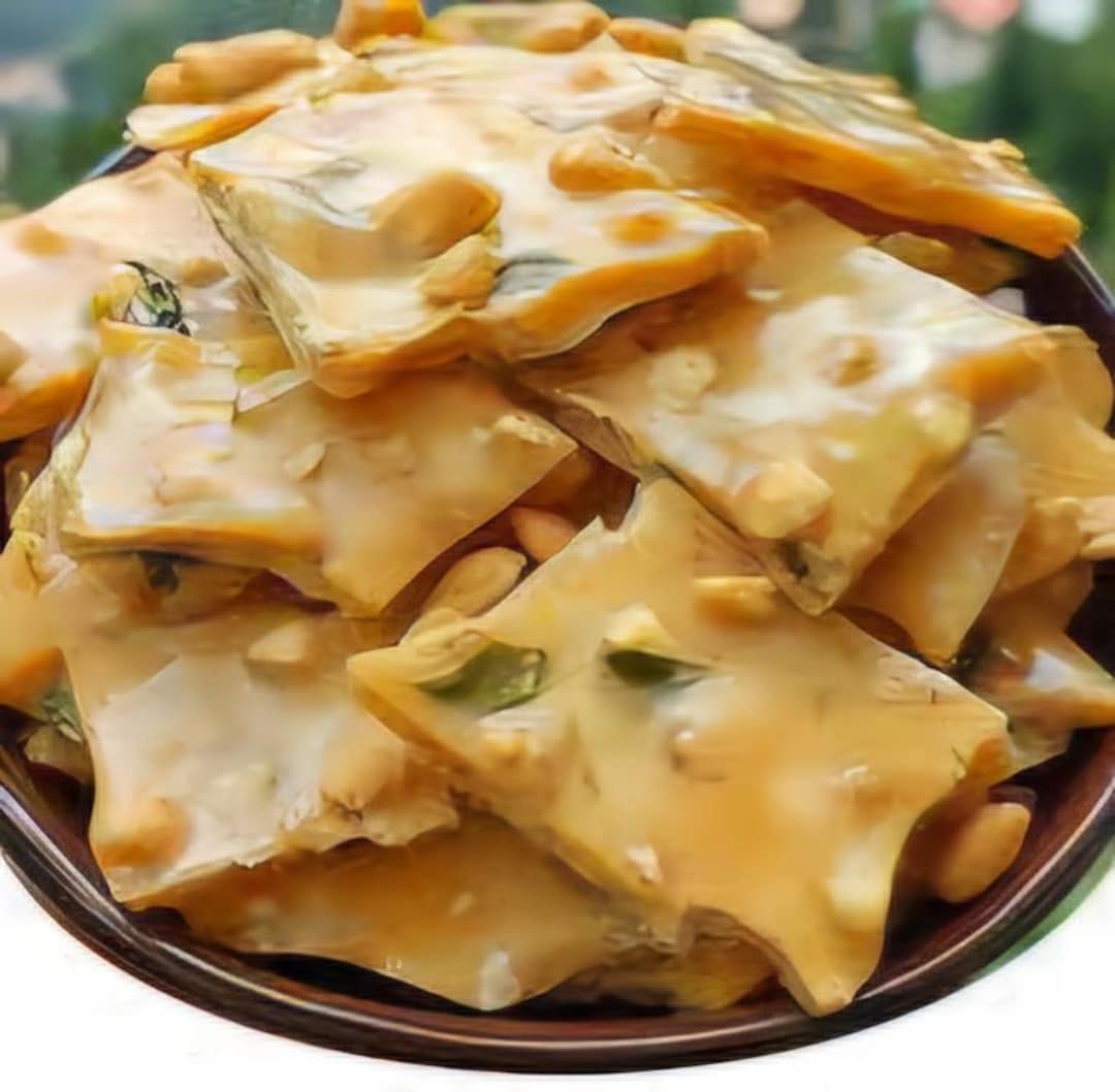 Homemade Jalapeno Peanut Brittle, Classic Candy Gift, Crunchy a Little ...
