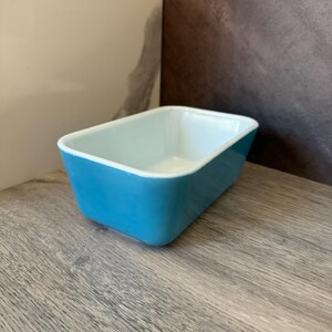 Pyrex Refrigerator Dish - Robin's Egg Blue Storage - Great Color, Lots ...