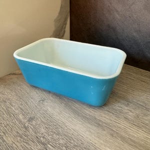 Pyrex Refrigerator Dish - Robin's Egg Blue Storage - Great Color, Lots ...