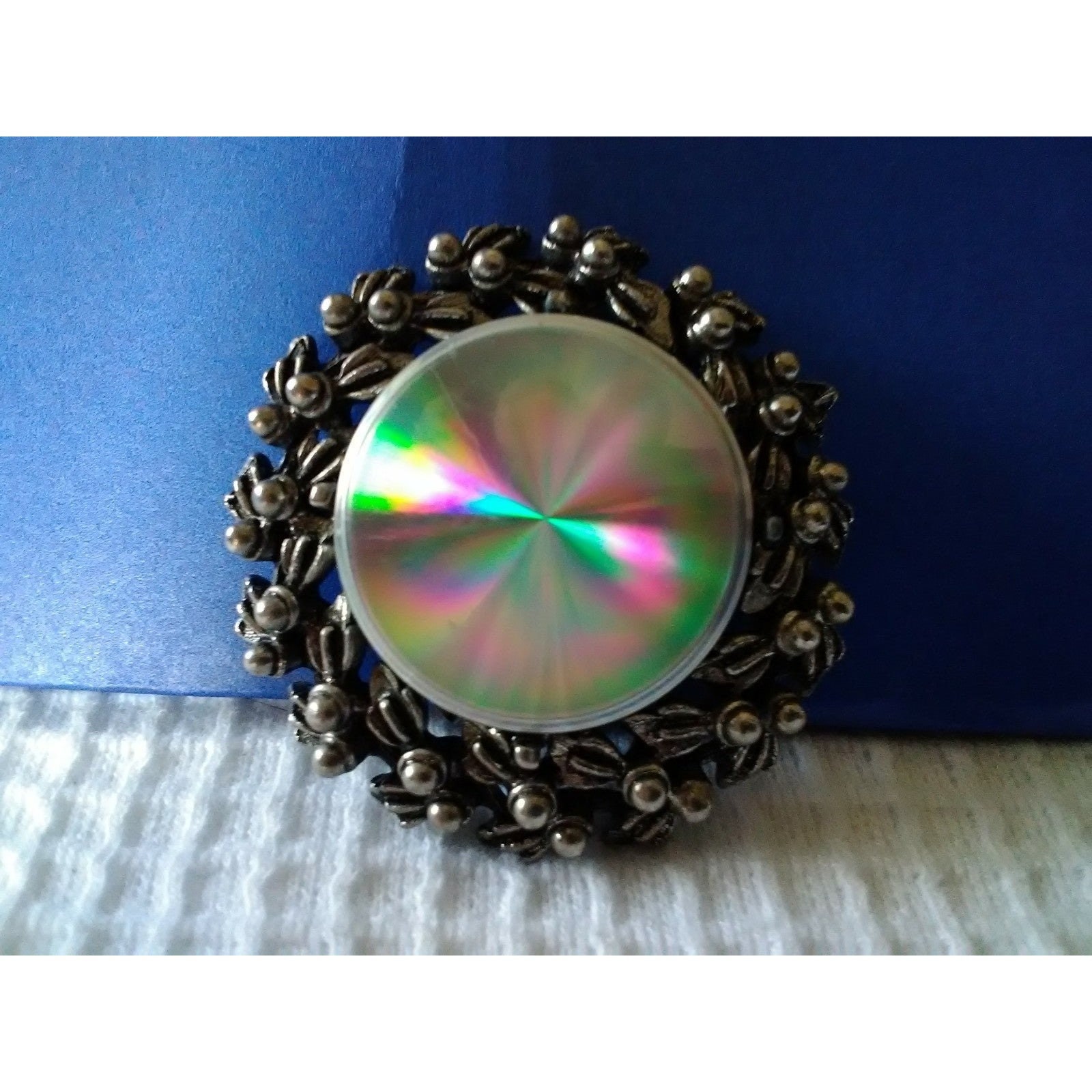 Jewelarama brooch store