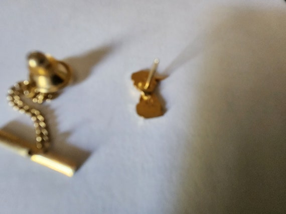 Charlie Brown Baseball tie tac - Gem