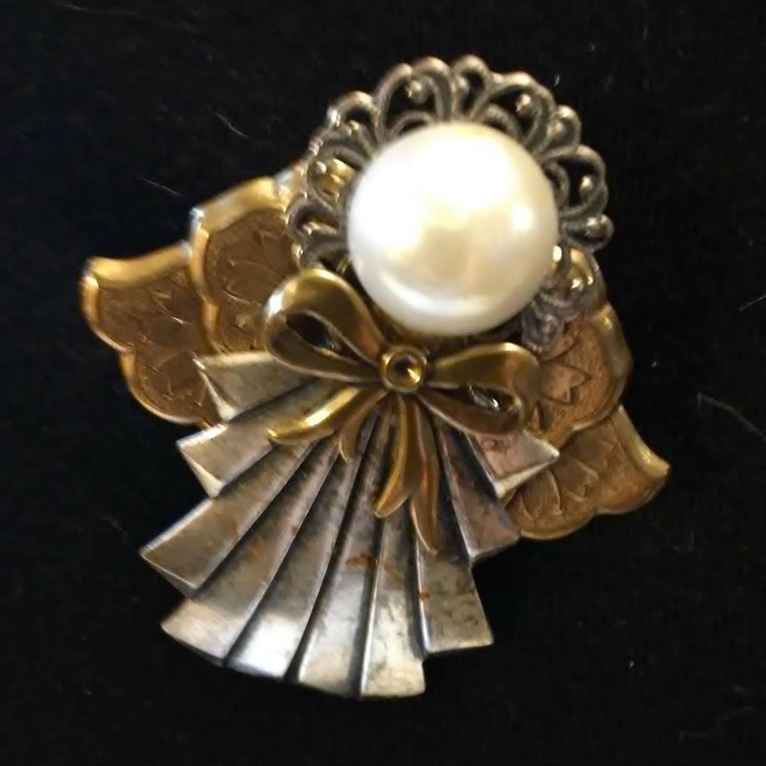 Angel Pin: Faux Pearl Head, Brass Wings - Etsy