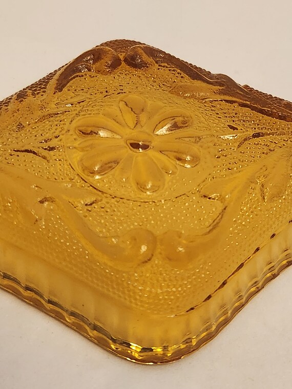 Tiara Bridge Amber Sandwich Collection - Gem