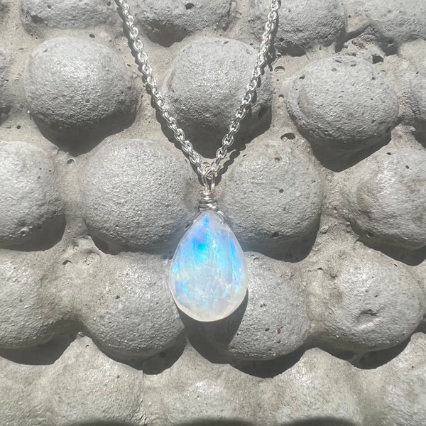 Moonstone Necklace - Etsy