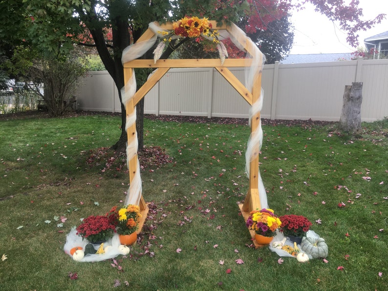 Cedar Wedding Arch - Etsy