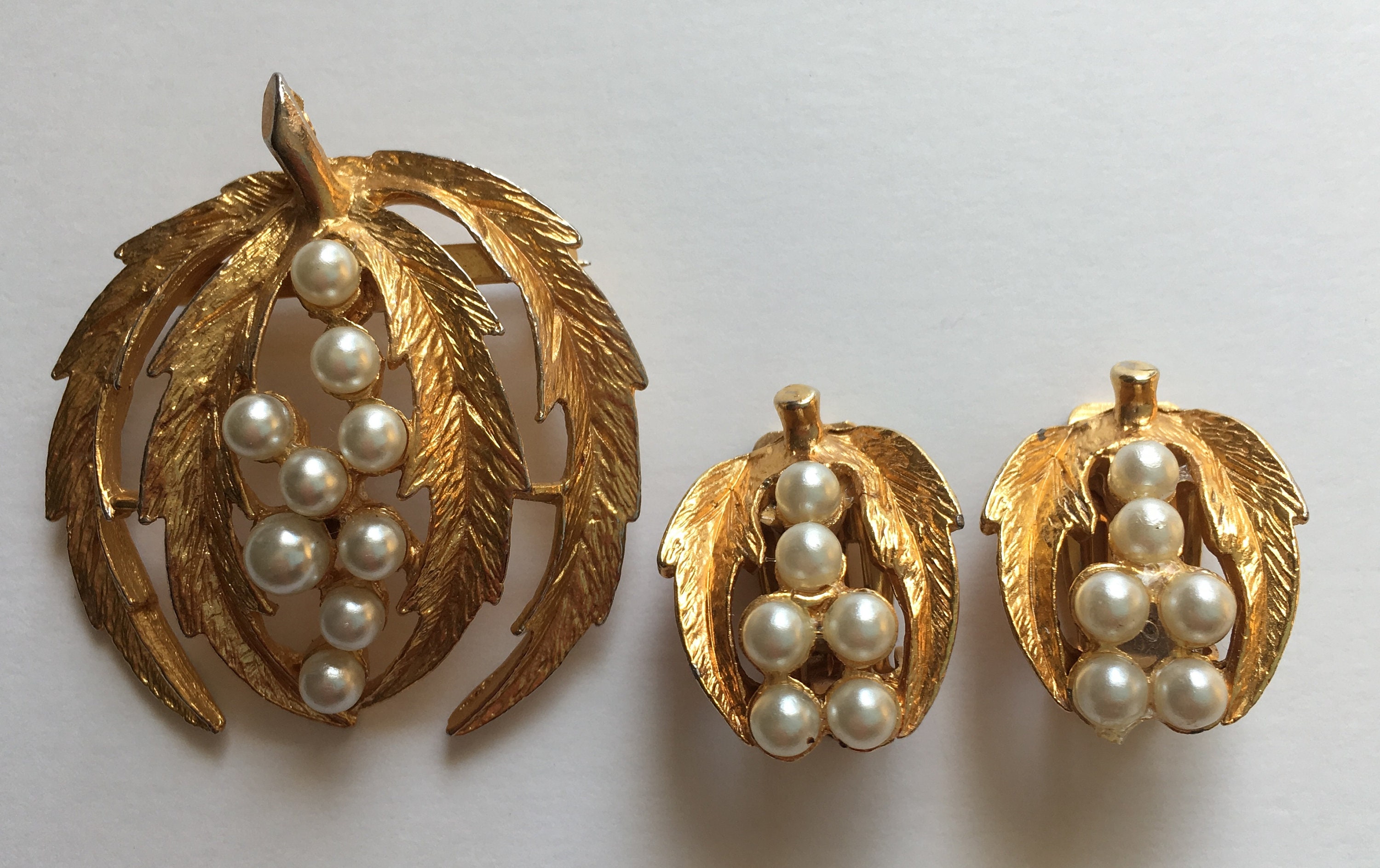 Vintage Torino Brooch/pin and Clip Earrings Set, Gold-tone Leaves With ...