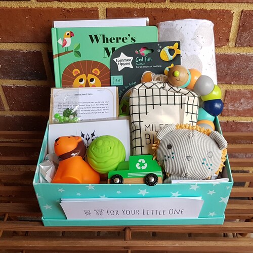 New Parent Kit Set of 6 Pin Badge Buttons - Etsy