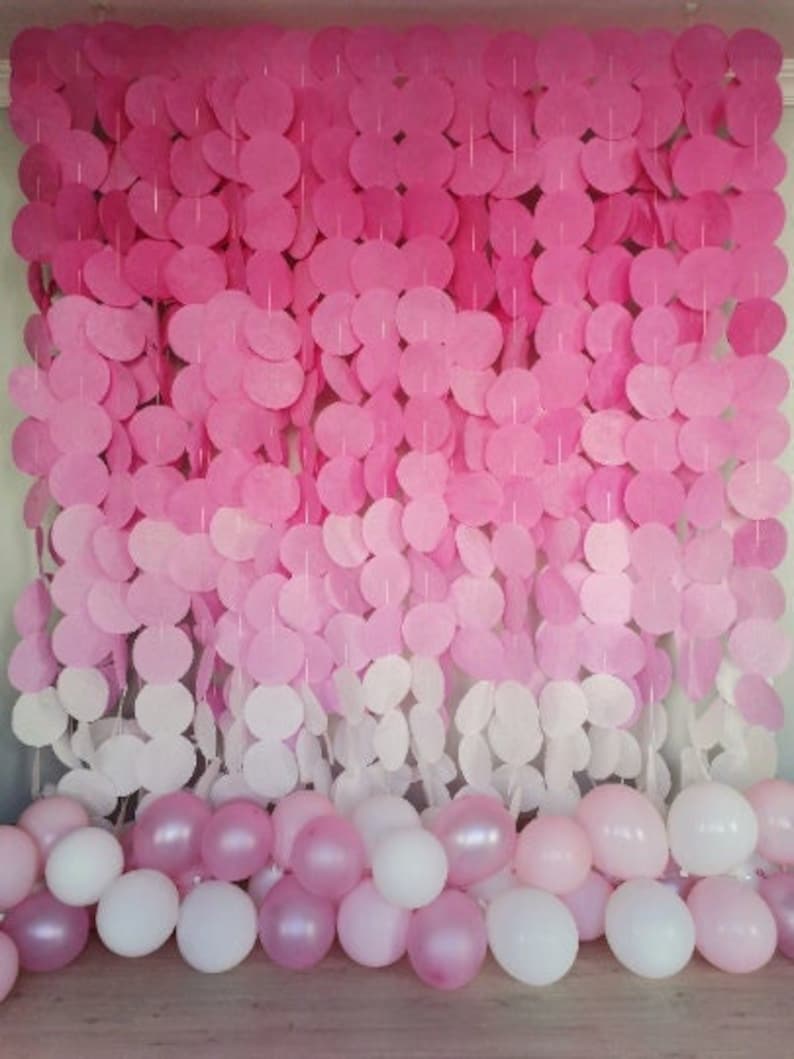 Pink Paper Circle Garland, Birthday Photo Backdrop, Girl Babyshower ...