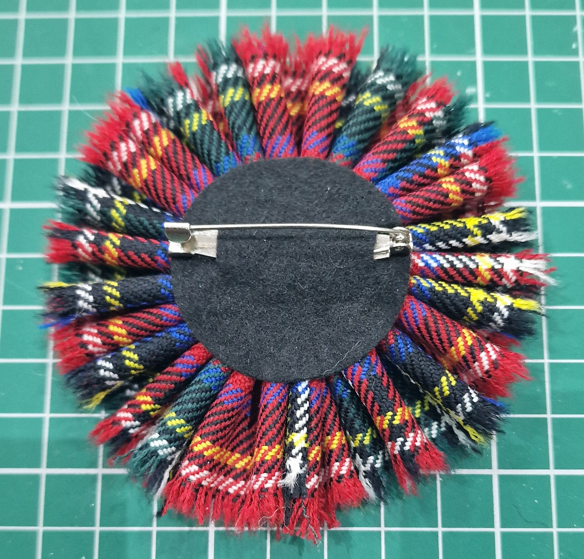 Royal Stewart Pure Wool Tartan Brooch From Scotland - Etsy