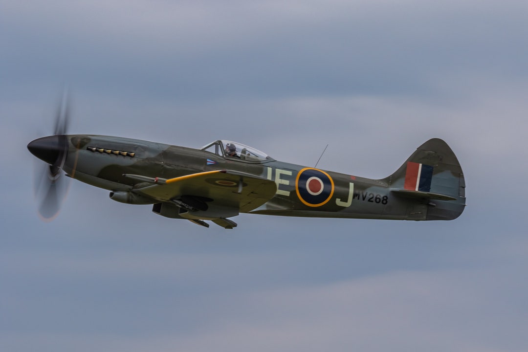 Spitfire MV268 Mk XIV - Téléchargement numérique, Imprimer votre propre ...