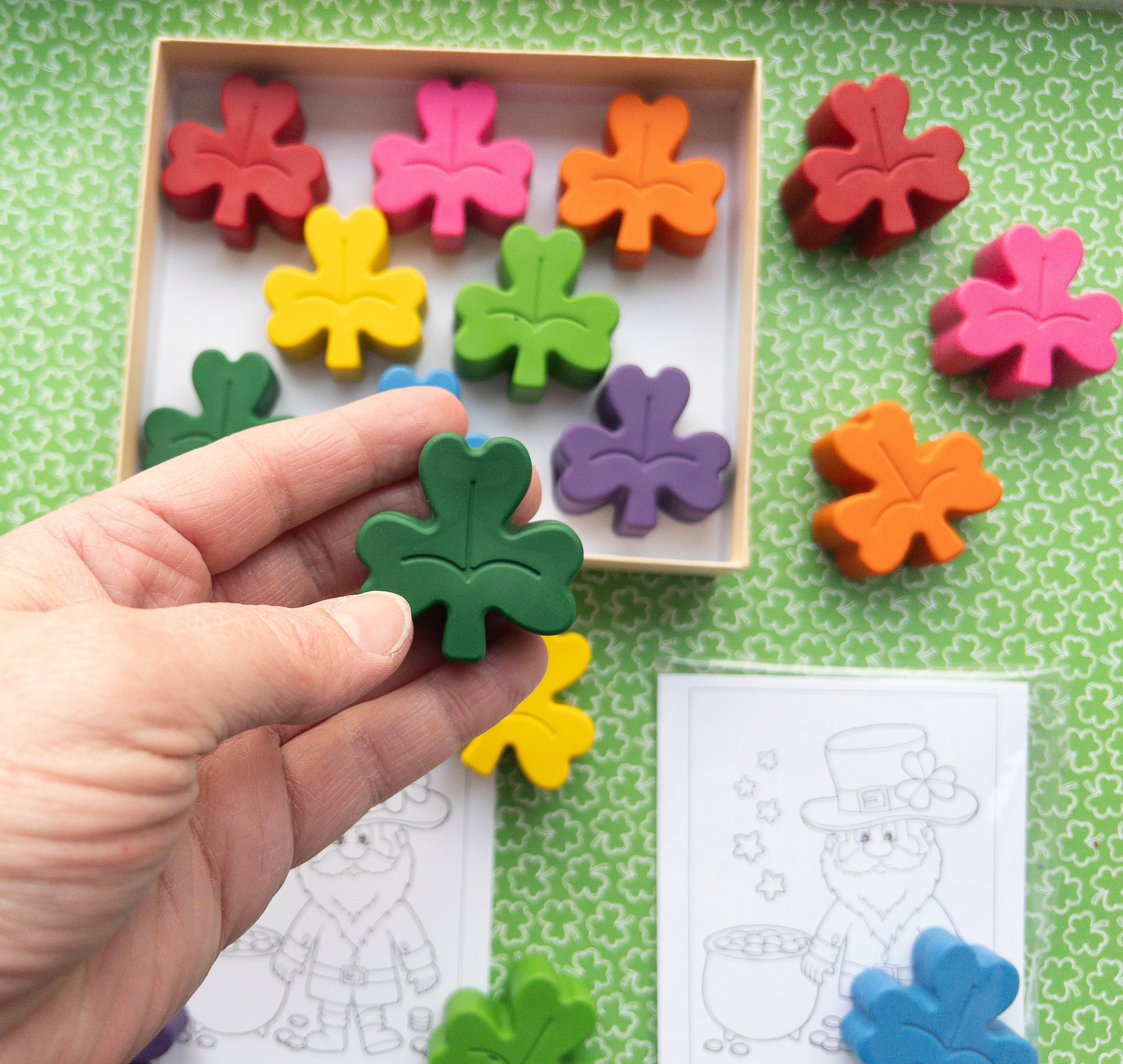 Shamrock Crayon Gift Set: St Patrick's Day Party Favors - Etsy