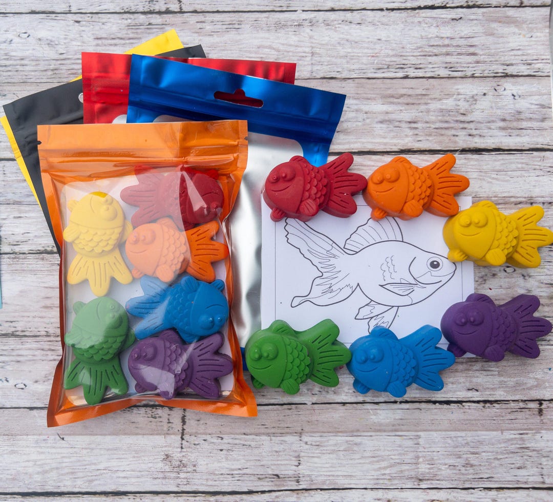 Goldfish Crayon Gift Set: Non-toxic Crayola Party Favors - Etsy
