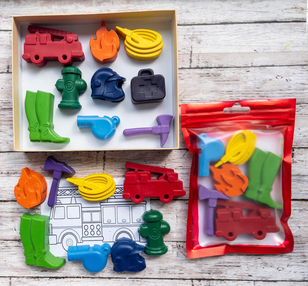 Firefighter Crayon Set: Fire Truck, Fireman Party Favors - Etsy