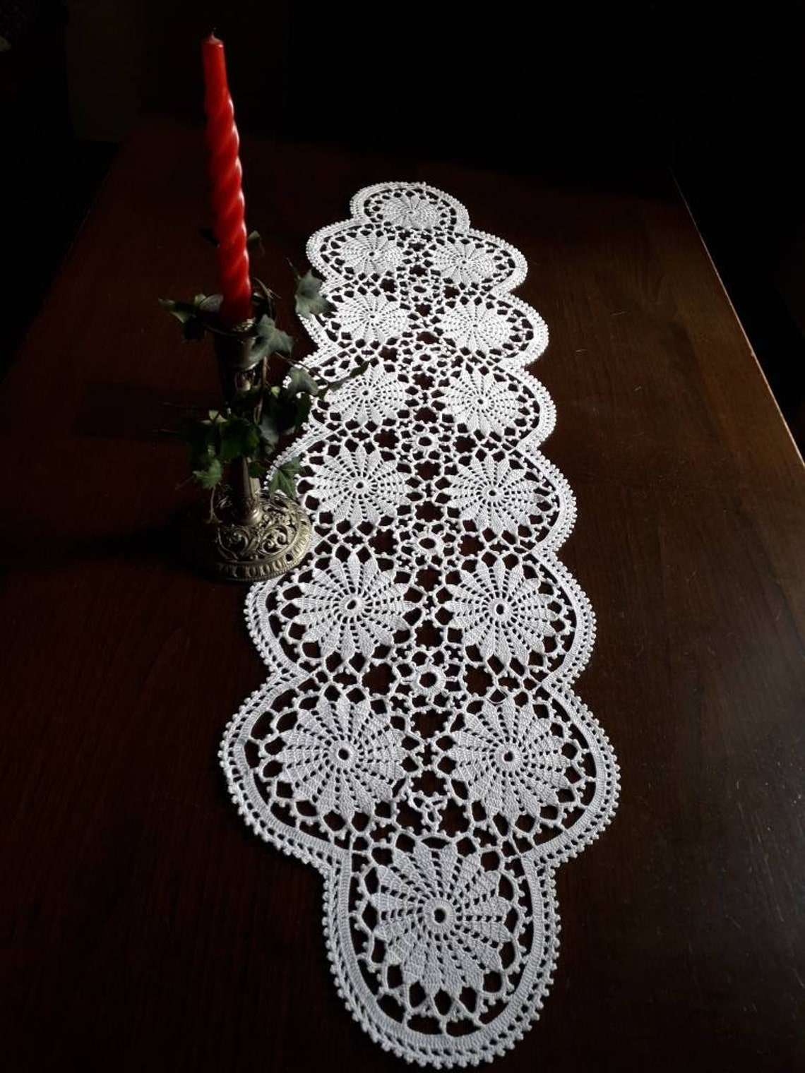 Centerpiece / White Crochet Table Runner - Handmade in Italy - Etsy