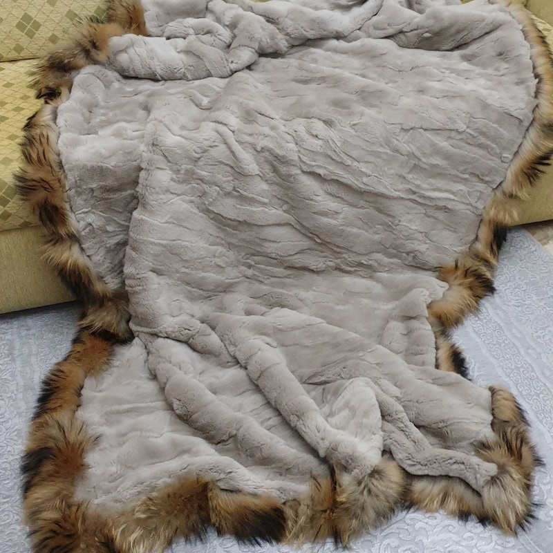 Real Rabbit Fur Blankets - Etsy
