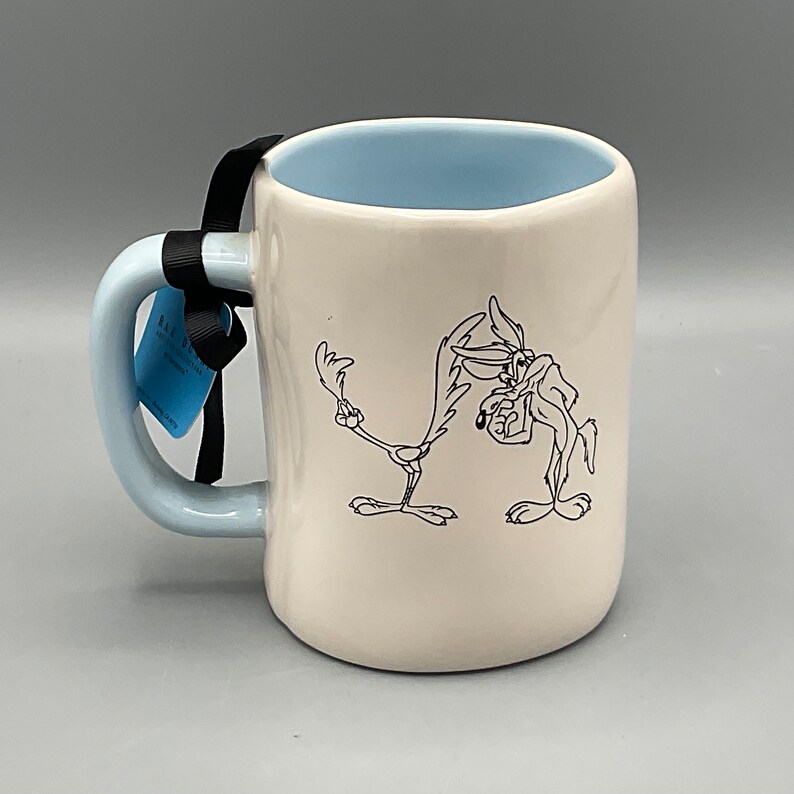 Rae Dunn Looney Tunes Bugs Bunny & Road Runner With Wile E. Coyote Mugs ...