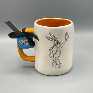 Rae Dunn Looney Tunes Bugs Bunny & Road Runner With Wile E. Coyote Mugs ...