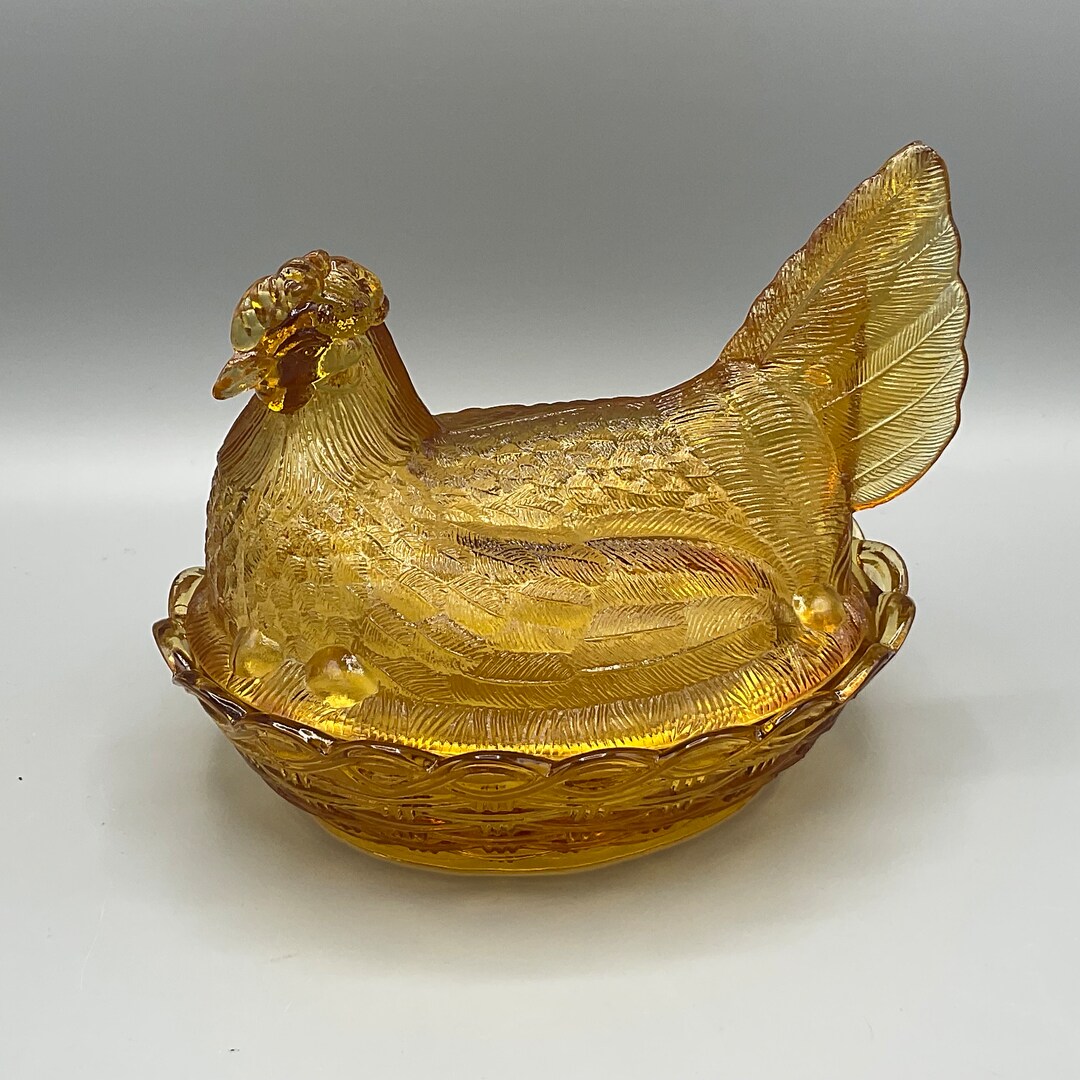 Amber Split Tail Hen on Nest - Etsy