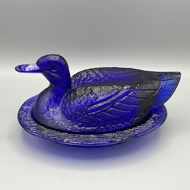 Westmoreland Cobalt Blue Duck on Nest - Etsy