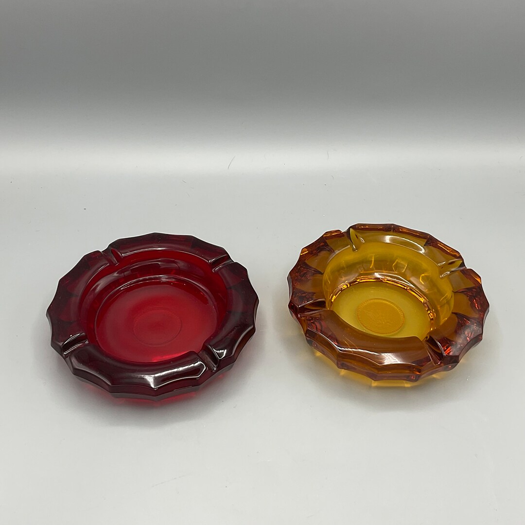 Red and Amber Fostoria Coin Glass Ashtrays—set of 2 - Etsy