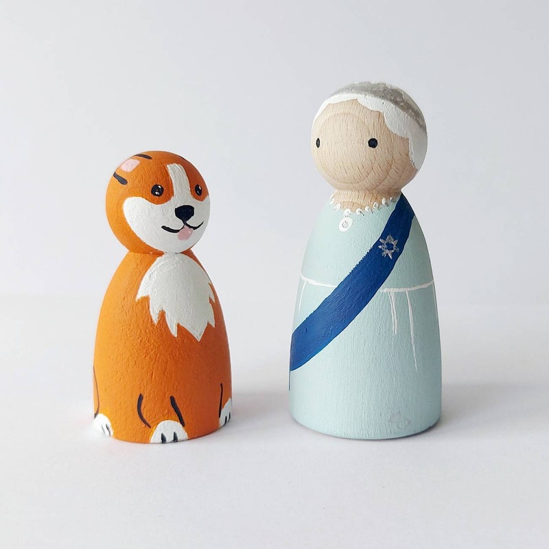 Queen Elizabeth Doll - Etsy