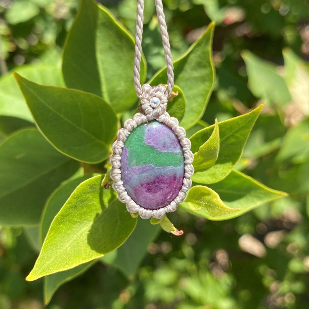 Ruby Zoisite Macrame Necklace: Handmade Gemstone Pendant - Etsy