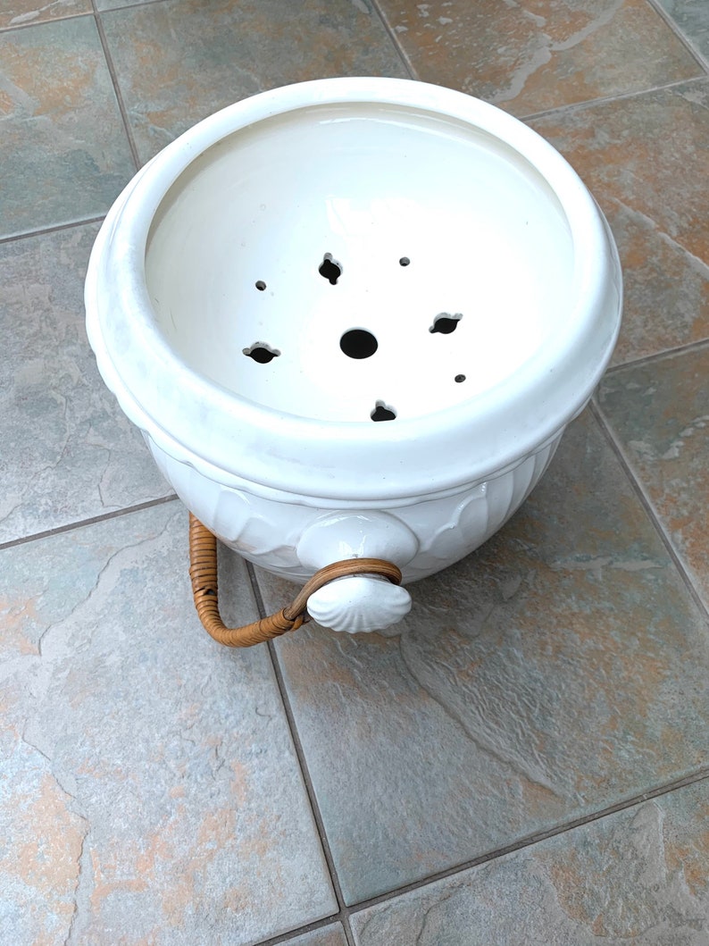 Antique Chamber Pot With Lid & Wicker Handle, Victorian Pottery - Etsy