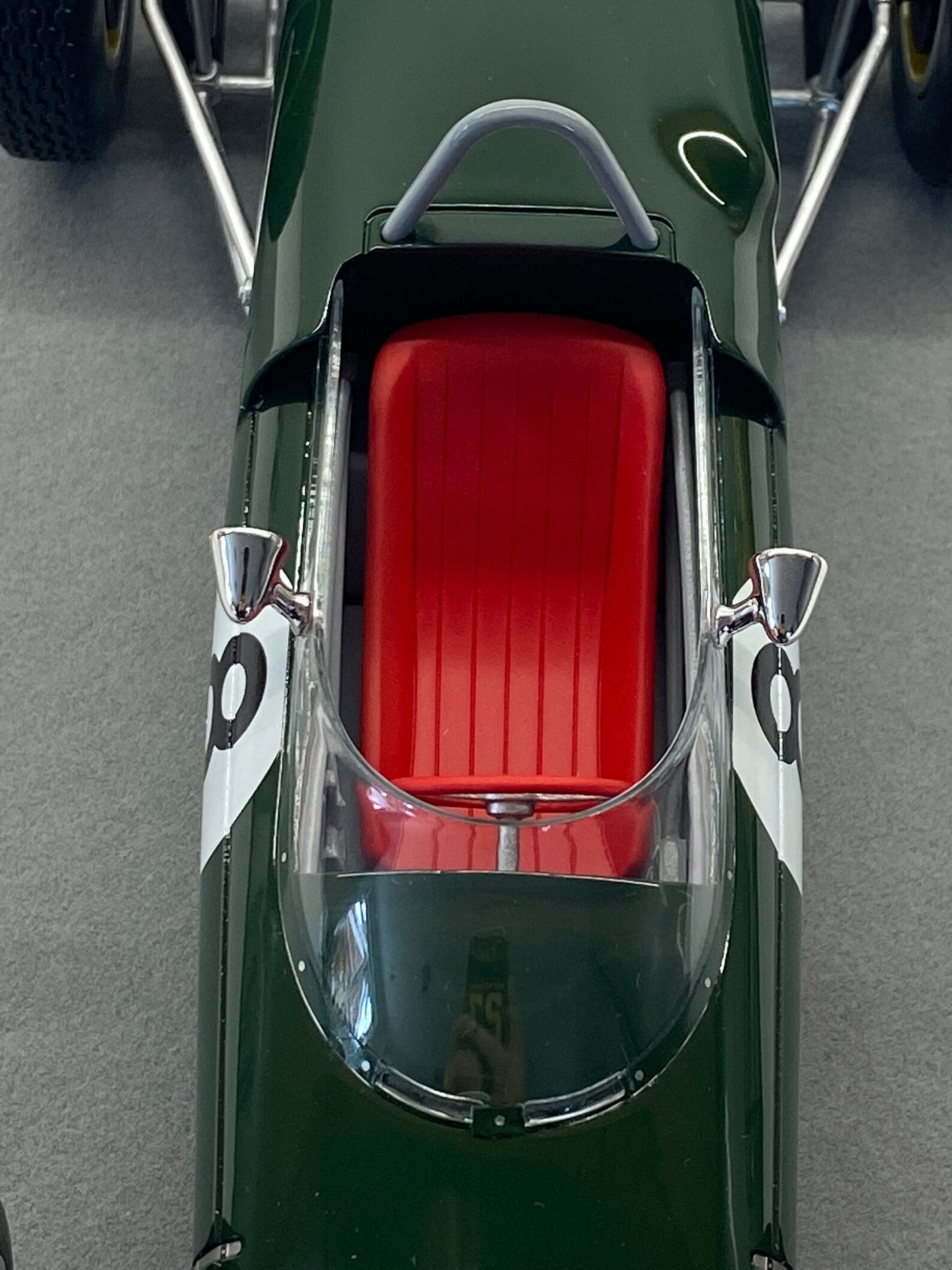 Stunning 1:18 Scale Tecnomodel Mythos Model of a Lotus 21 F1 Car as Raced by Jim Clark in 1961 ...