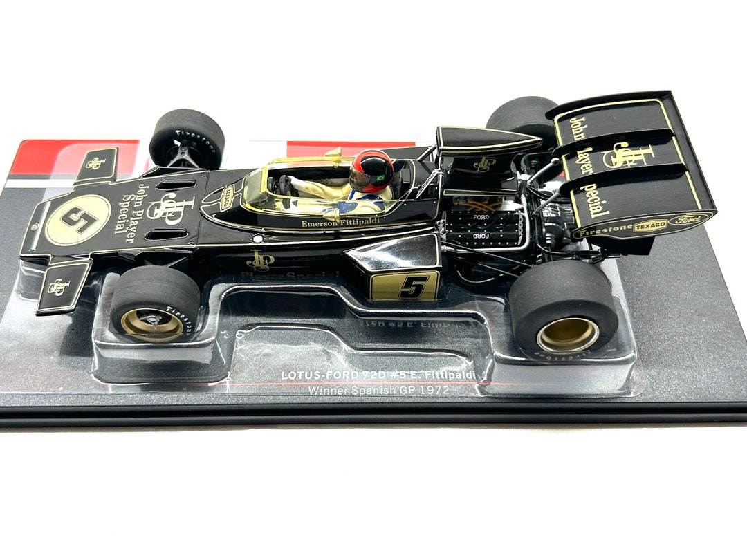Stunning 1:18 Scale Model Car Group Model of a Lotus 72D F1 - Etsy Finland