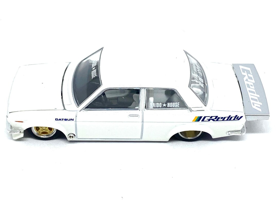 1:64 Scale Diecast Mini GT TSM Model Datsun 510 Street Car, Kaido House ...