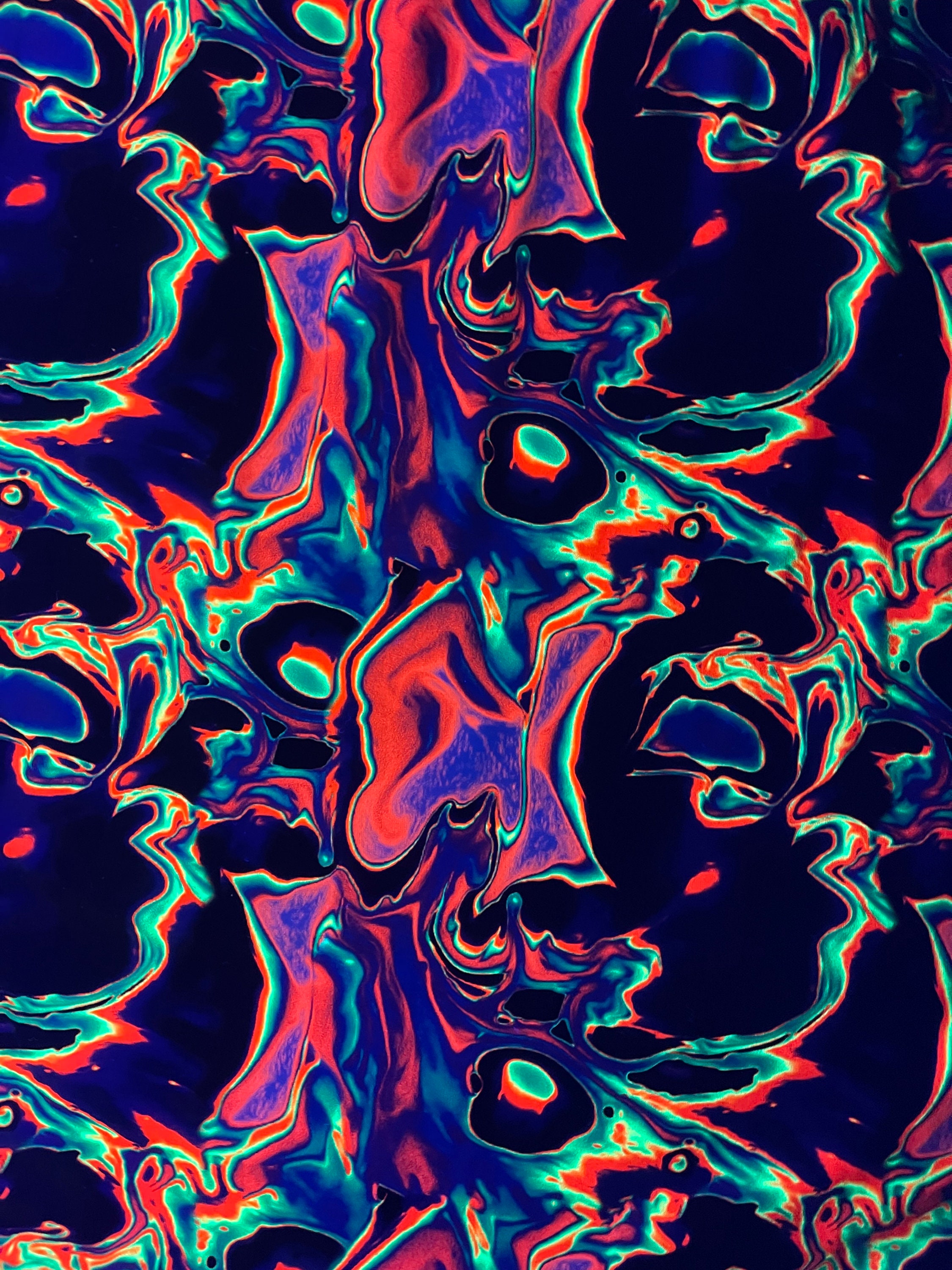 Trippy UV Reactive Oil Slick Rave Crop Top limited Edition - Etsy