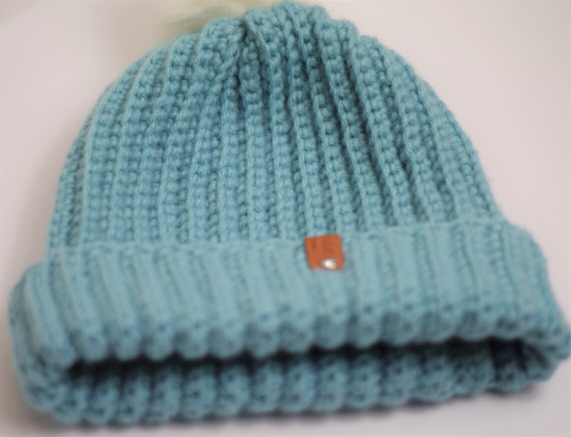 Easy Crochet Hat Pattern: Beginner Ribbed Winter Toque (PDF Pattern) - Etsy