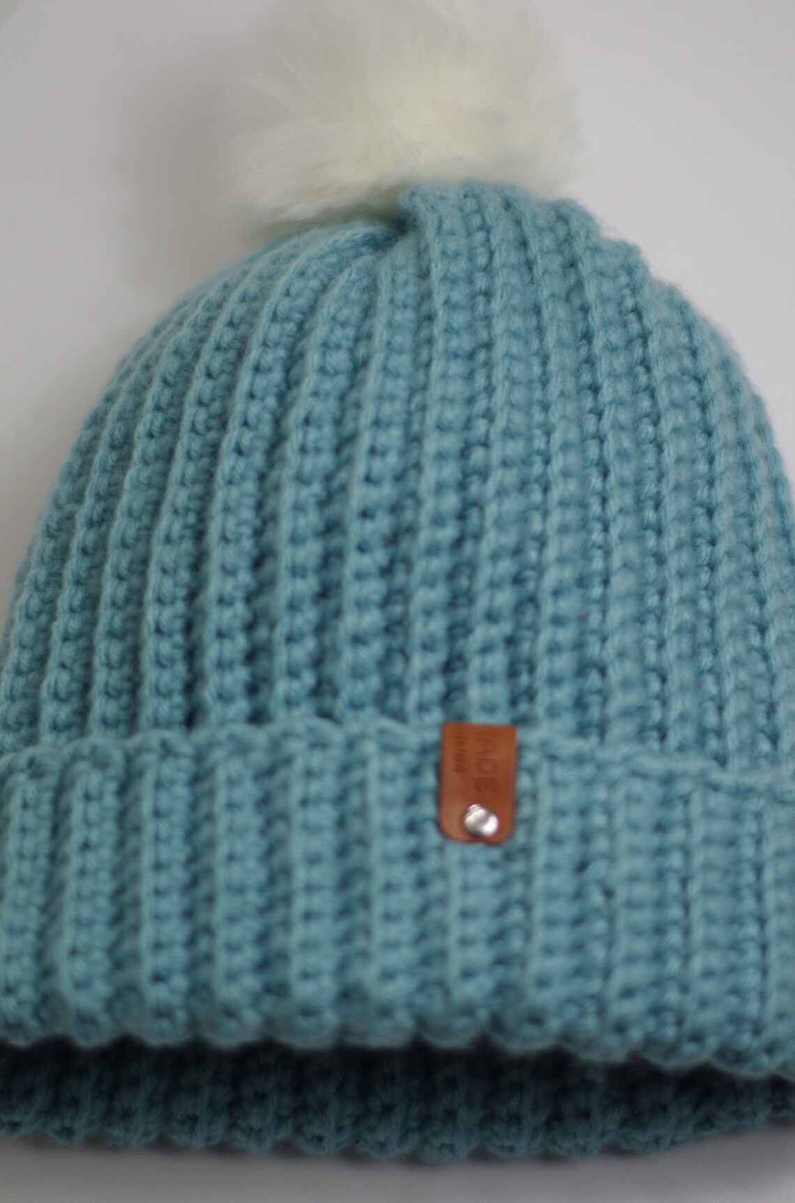 Easy Crochet Hat Pattern: Beginner Ribbed Winter Toque (PDF Pattern) - Etsy