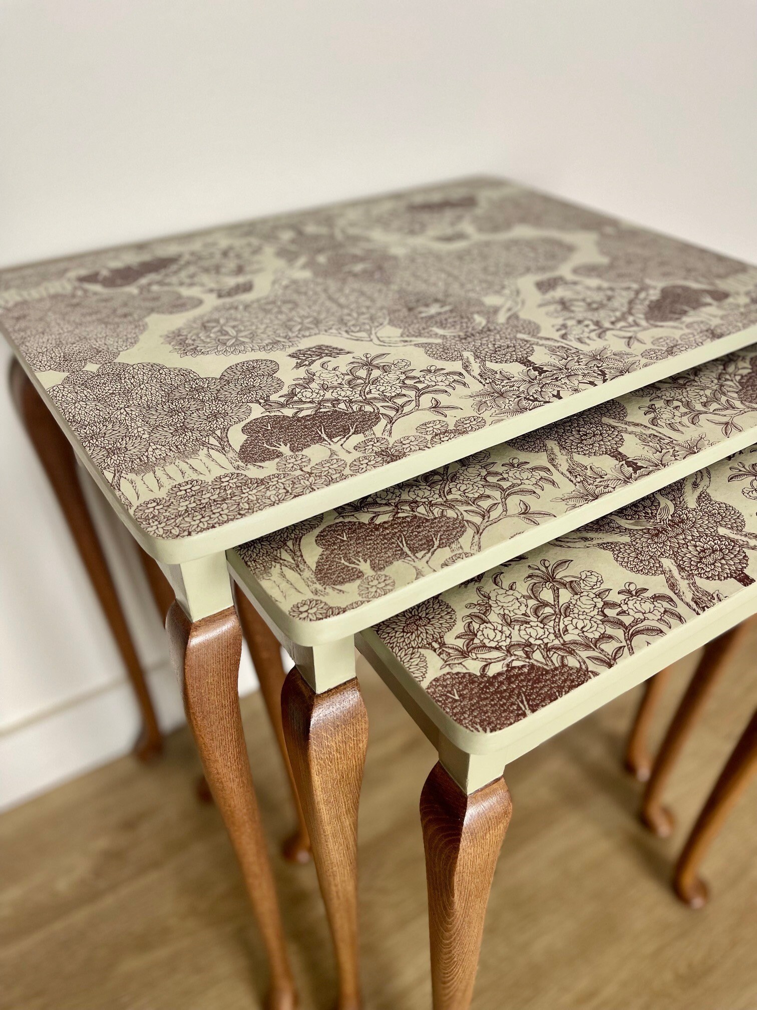 Shabby chic nest of tables store