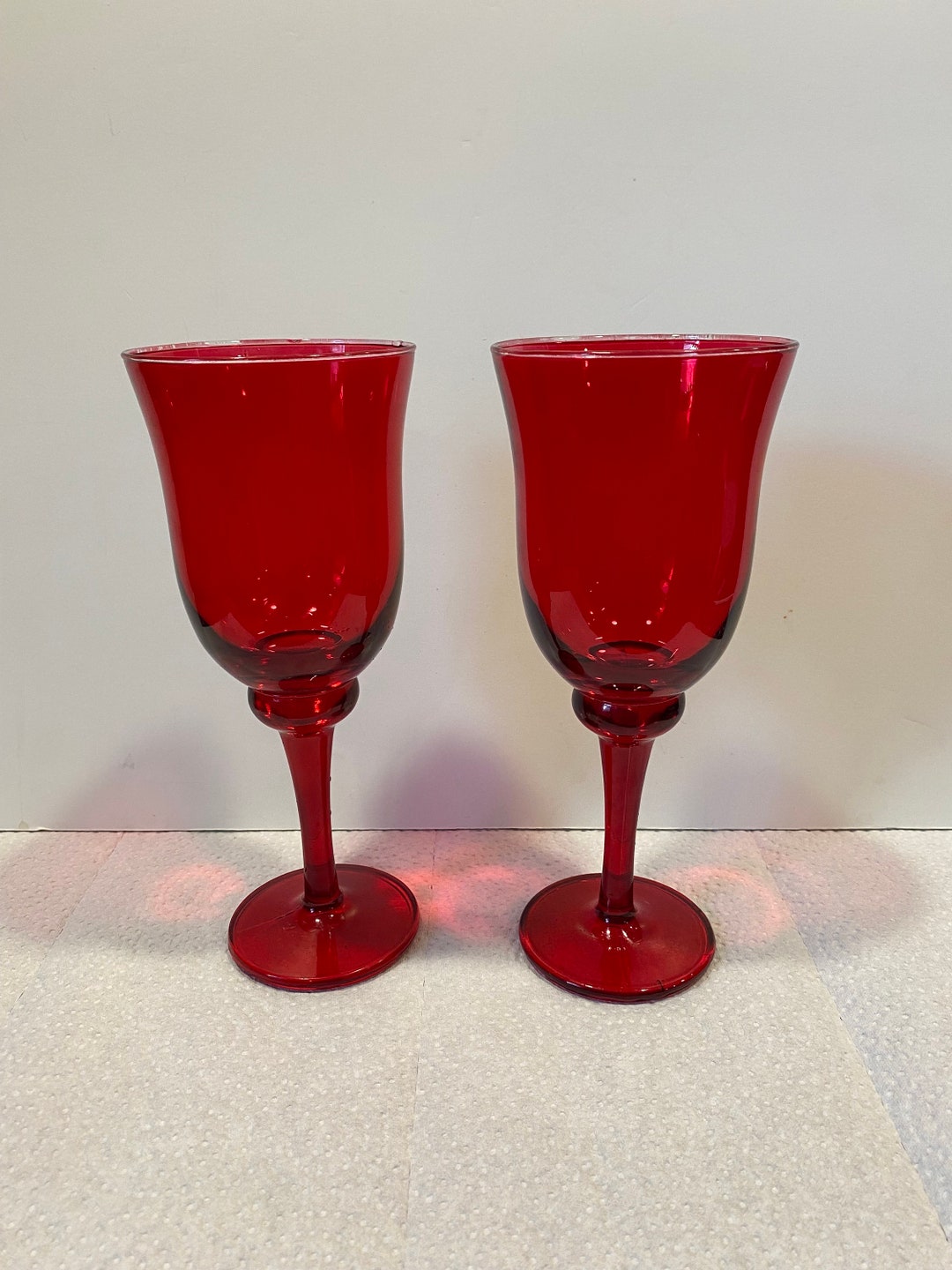 Set of 2 Cranberry Ruby Red Stem Wine Glass Goblets 8 1/4” Tall - Etsy
