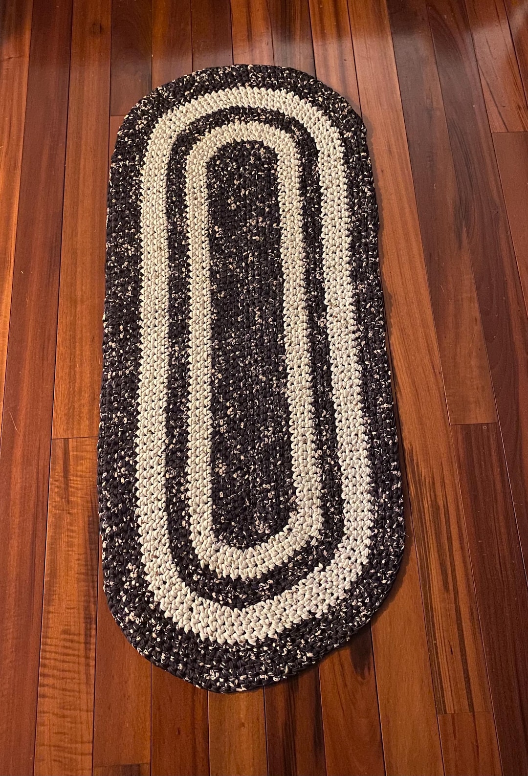 Vintage Handmade Crochet Rag Rug Boho Farmhouse Purple White Oblong 44 ...