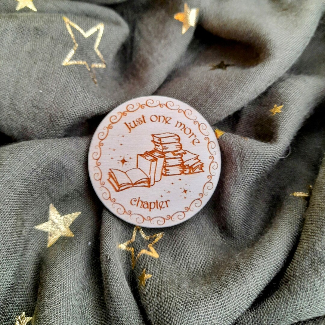 Book Lover Decision Coin, Flip for Your Fate, One More Chapter, Wooden ...