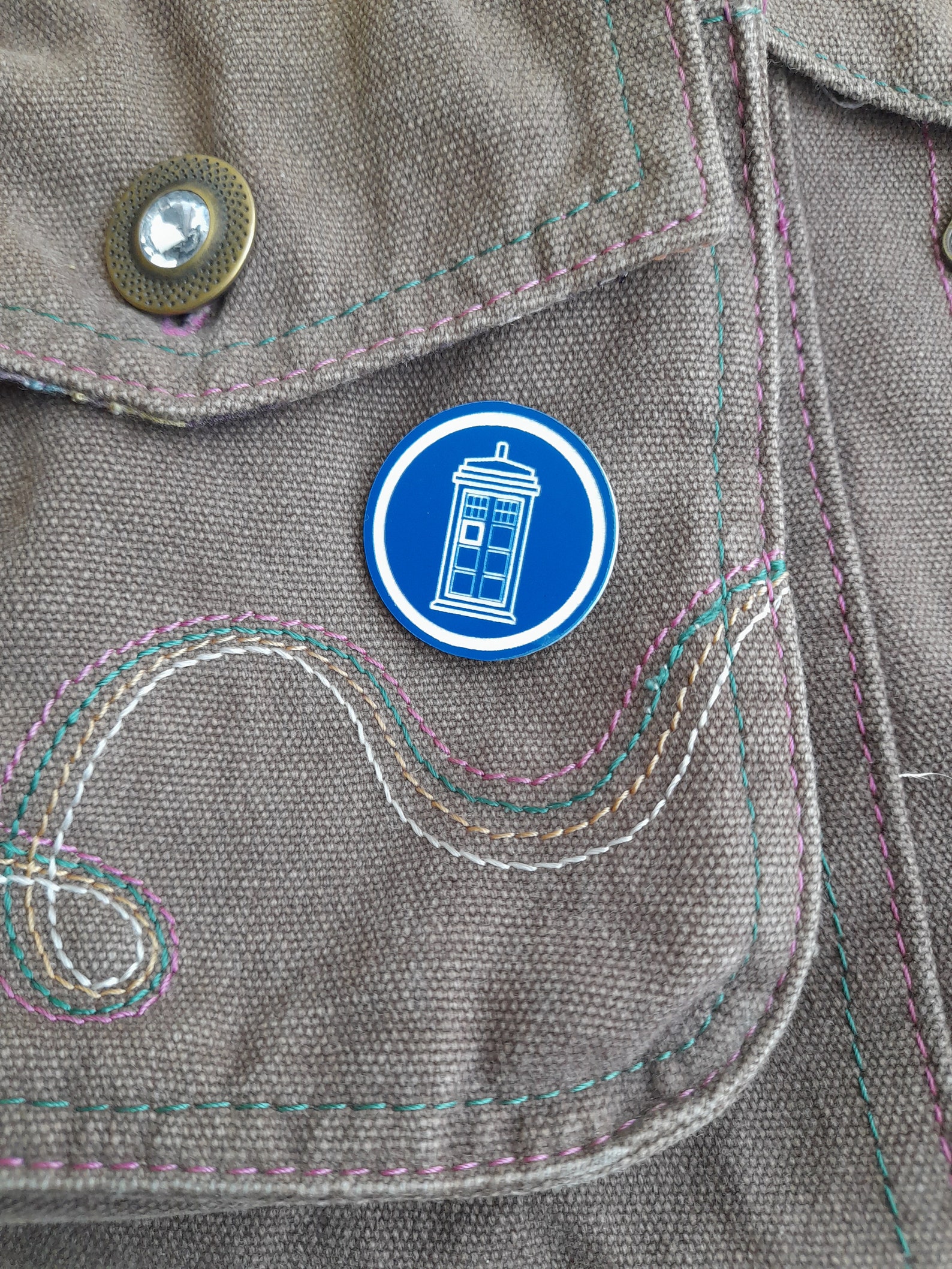Dr Who Pin Badge, Wibbly Wobbly Timey Wimey, Tardis, Dalek, Sweetie ...