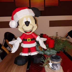 Mr and Mrs Claus/ Diy Craft/ Template PDF STUDIO SVG/ Low Poly ...