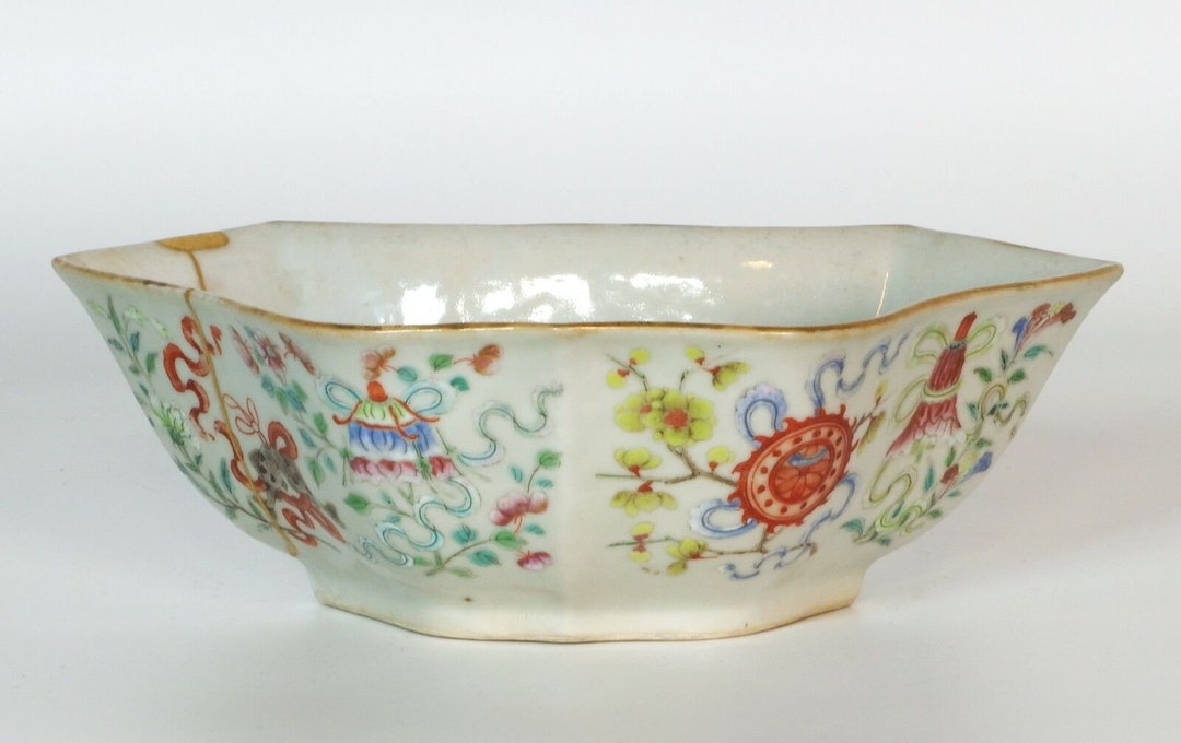 Antique Chinese Bat Shaped Porcelain Bowl With Treasures - Etsy