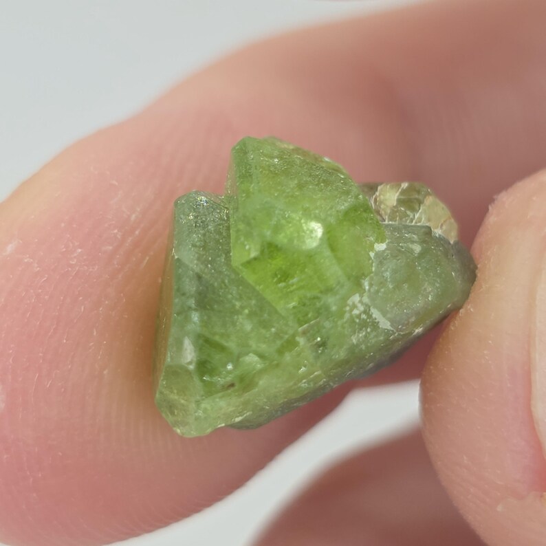 Natural Peridot, 12.36 Carat - Etsy UK