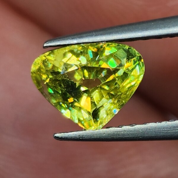 Sphene - Etsy