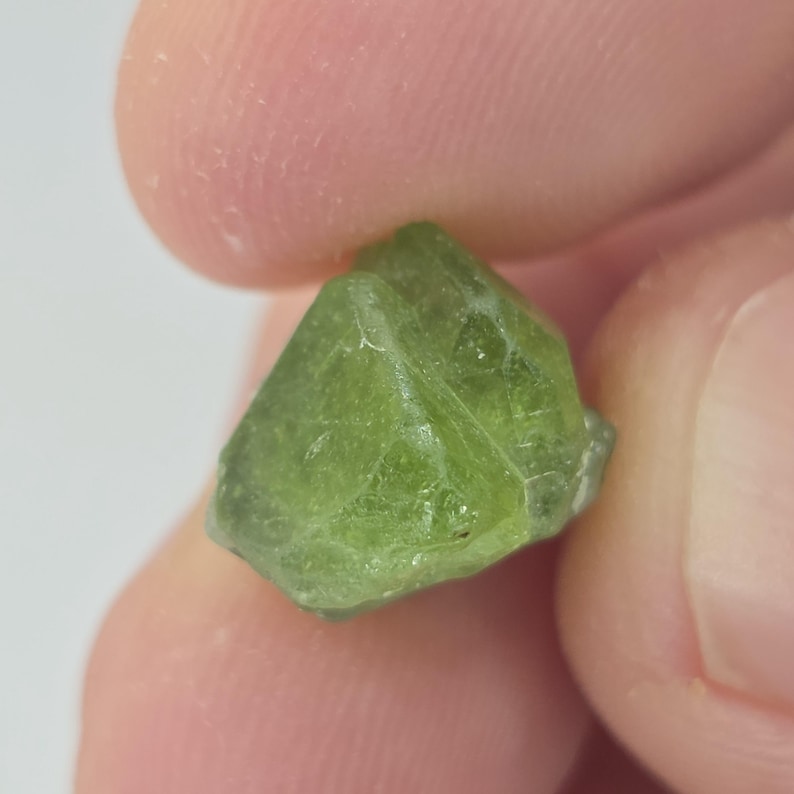Natural Peridot, 12.36 Carat - Etsy UK