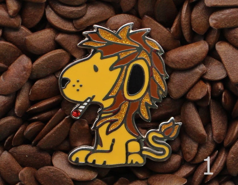 BHO Snoopy Peanuts Pins Smokes Marijuana Snoop Dogg Lion Ganja | Etsy