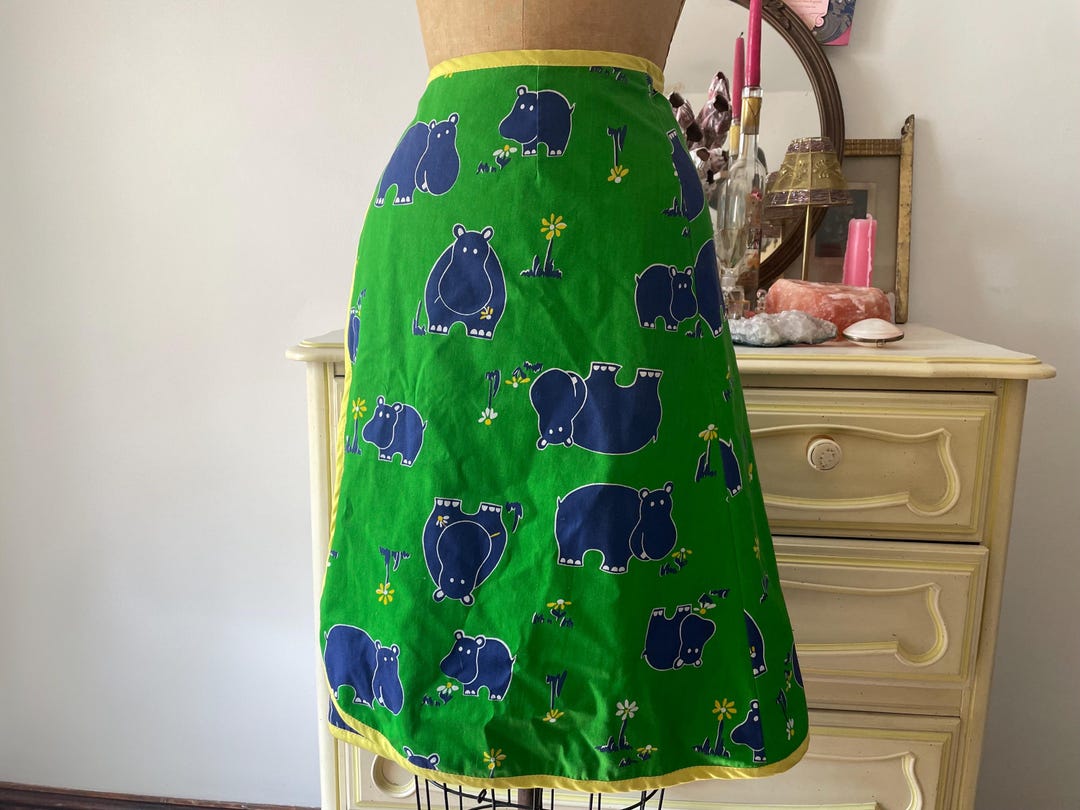 Vintage ‘80s Preppy Wrap Skirt | Hippo Novelty Print, Preppy Print ...
