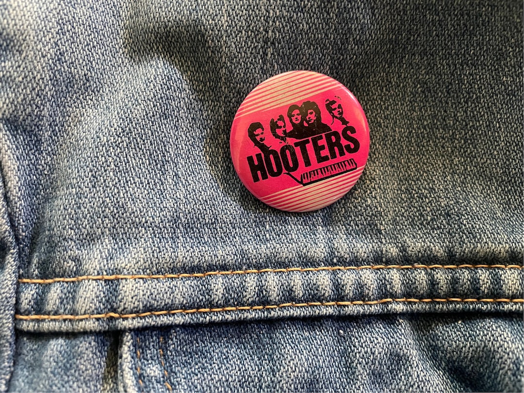 Authentic Mid 80s HOOTERS Music Band, Collectible Pin Back Button, Rock ...