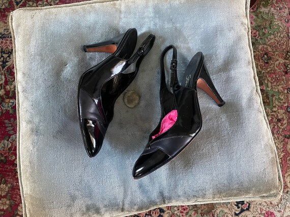 Vintage 1950’s black patent leather slingbacks | Stan… - Gem