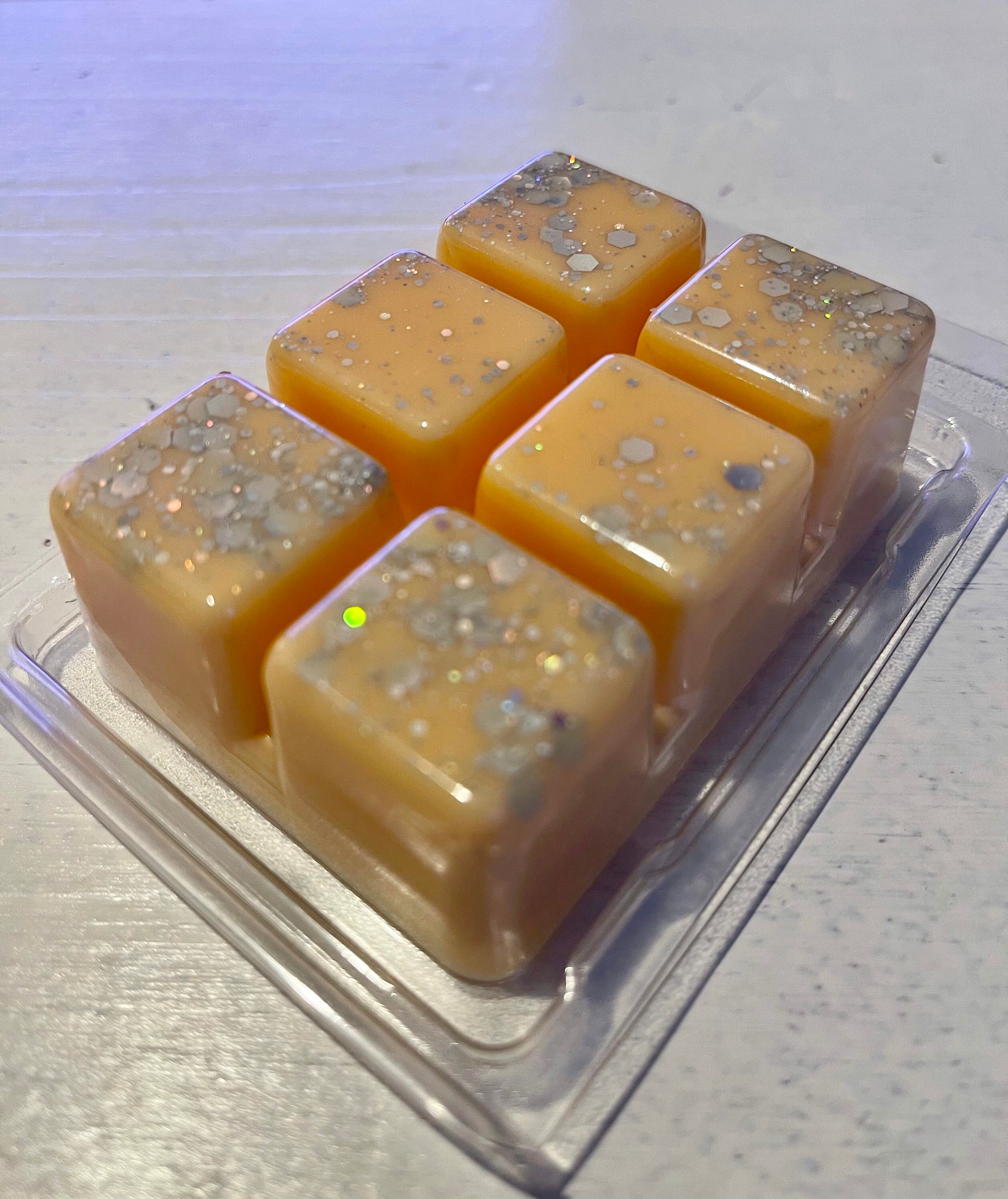 Wax Melt Scented Clamshell - Fragrance Options - Etsy