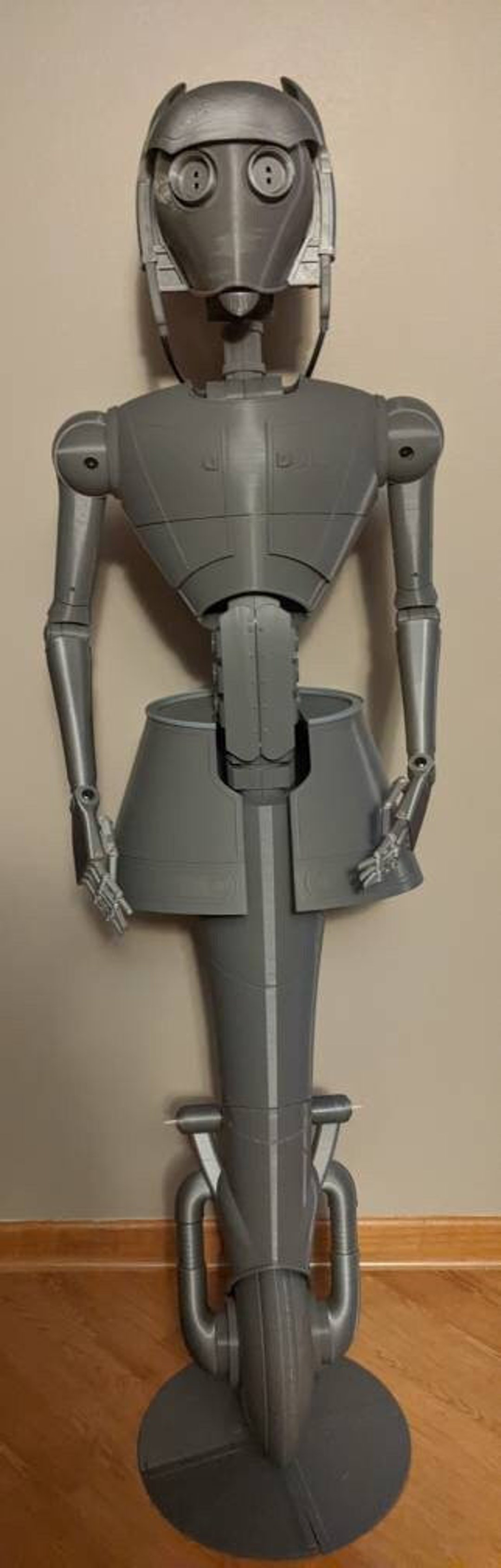 WA-7 Waitress Droid. 1:1 Scale Life Size Kit - Etsy